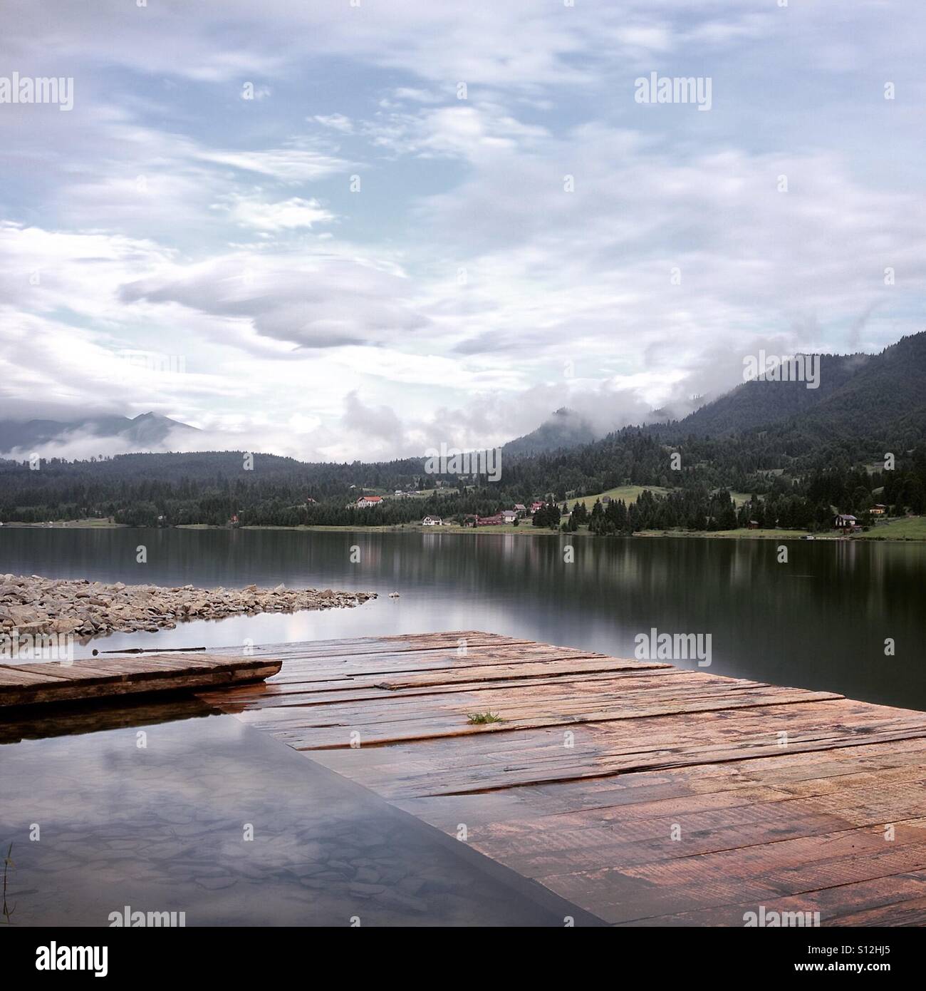 Colibita lake hi-res stock photography and images - Alamy