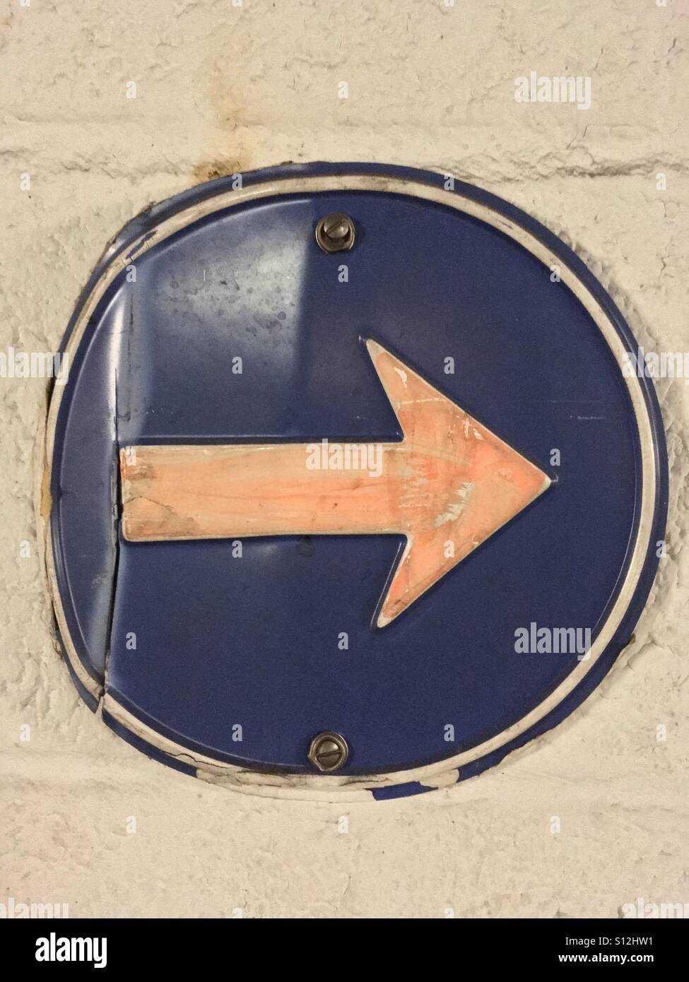 Retro direction sign Stock Photo - Alamy