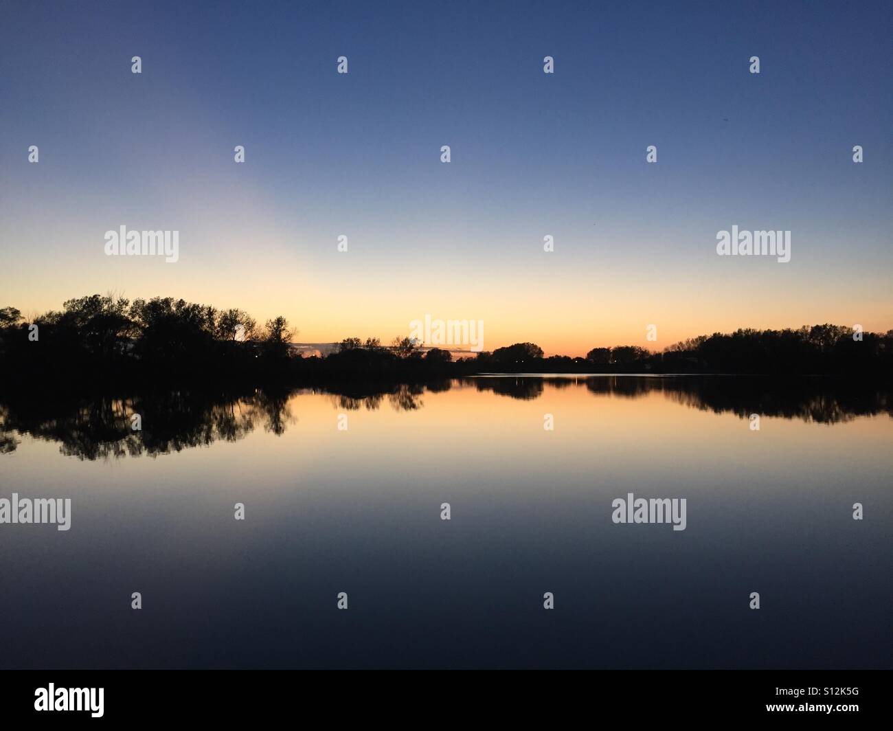 Water timber glass hi-res stock photography and images - Alamy