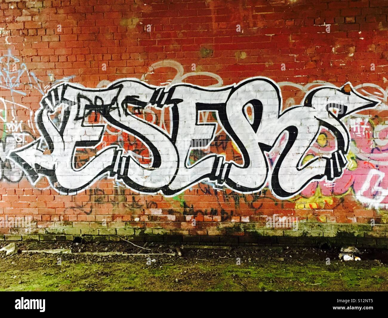 Black anti graffiti paint hi-res stock photography and images - Alamy