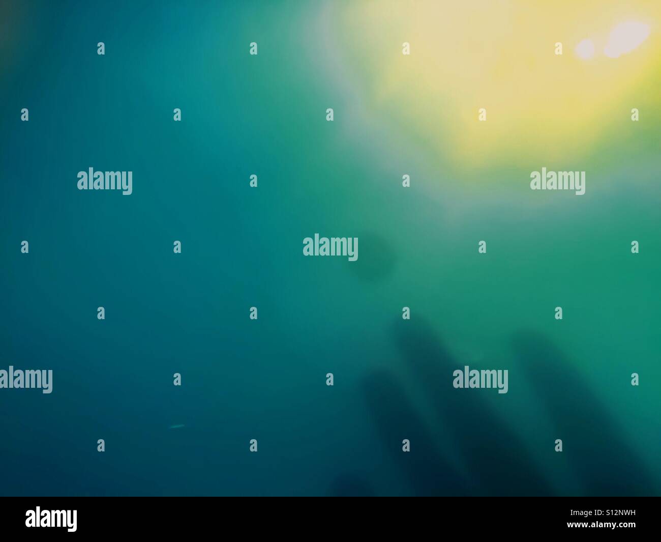 Hand underwater hi-res stock photography and images - Alamy