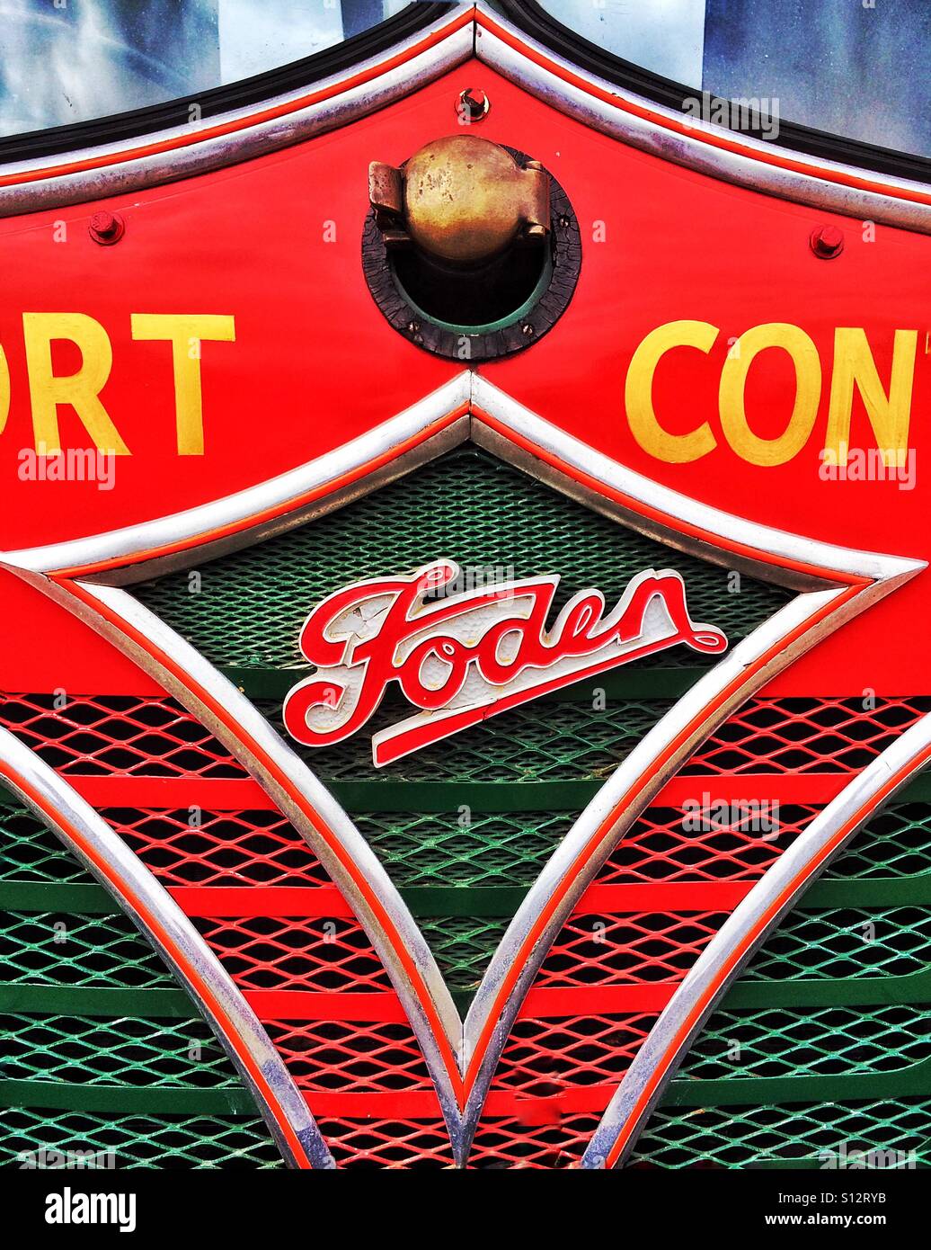 Vintage foden truck hi-res stock photography and images - Alamy