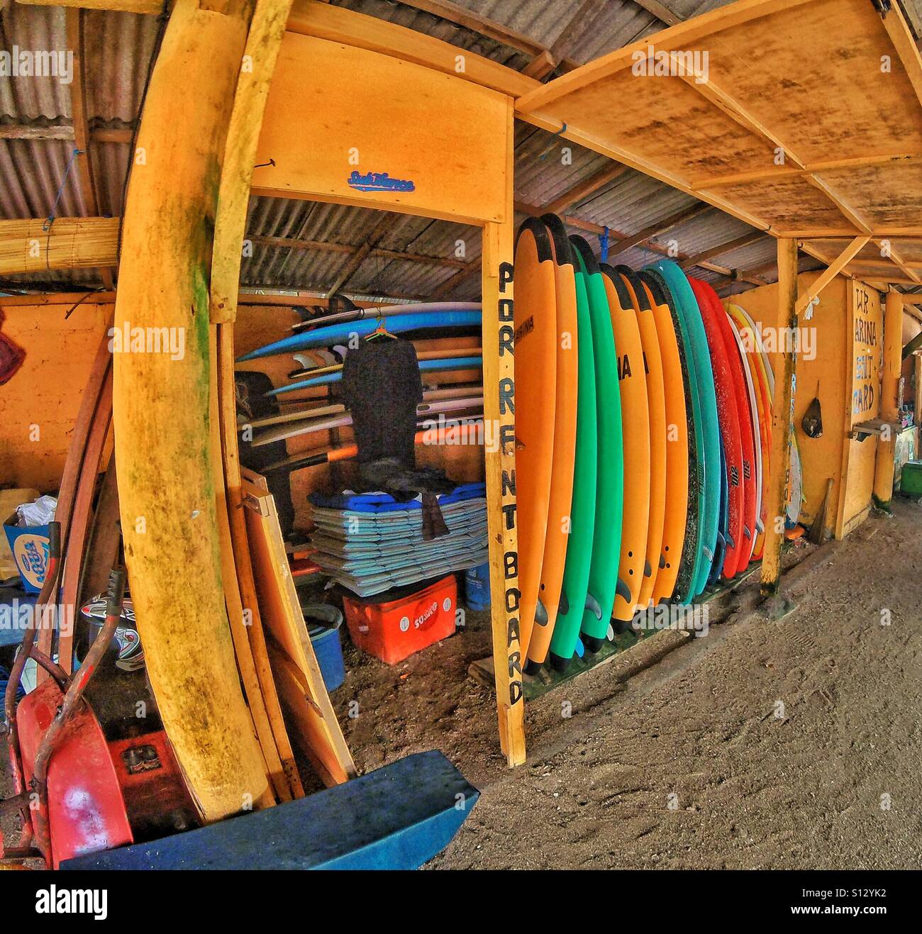 Surf shack hi-res stock photography and images - Alamy
