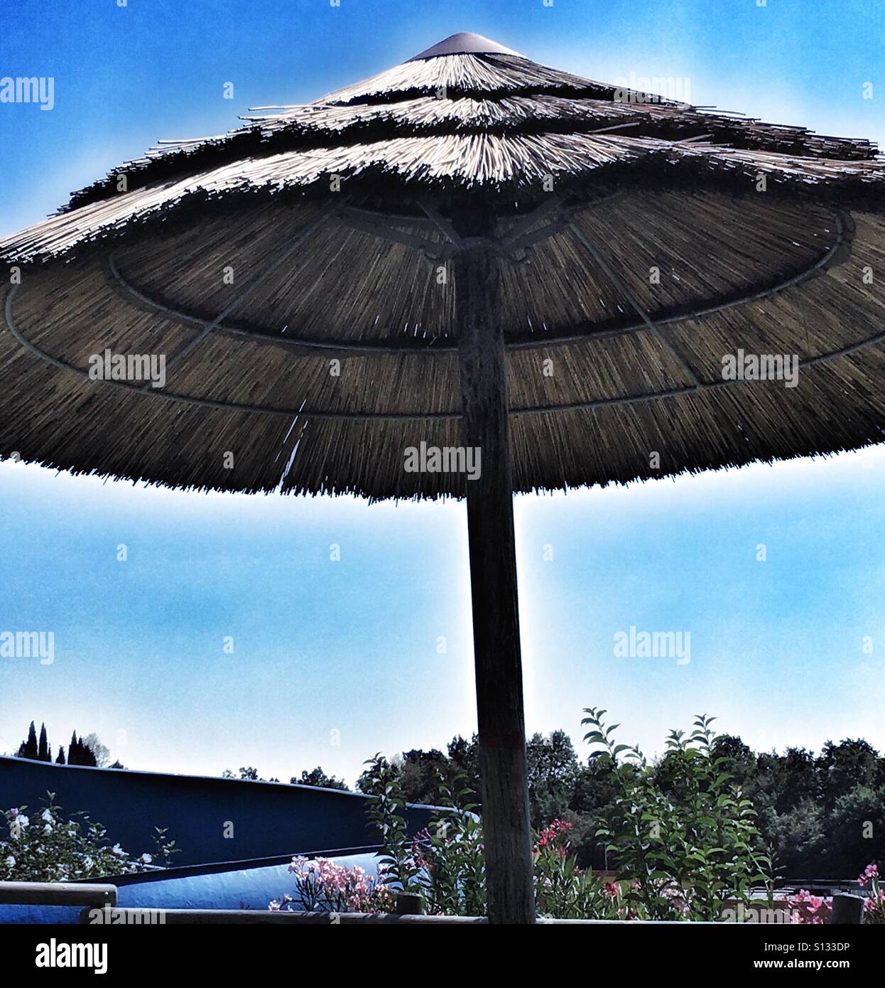 Sun shade hi-res stock photography and images - Alamy