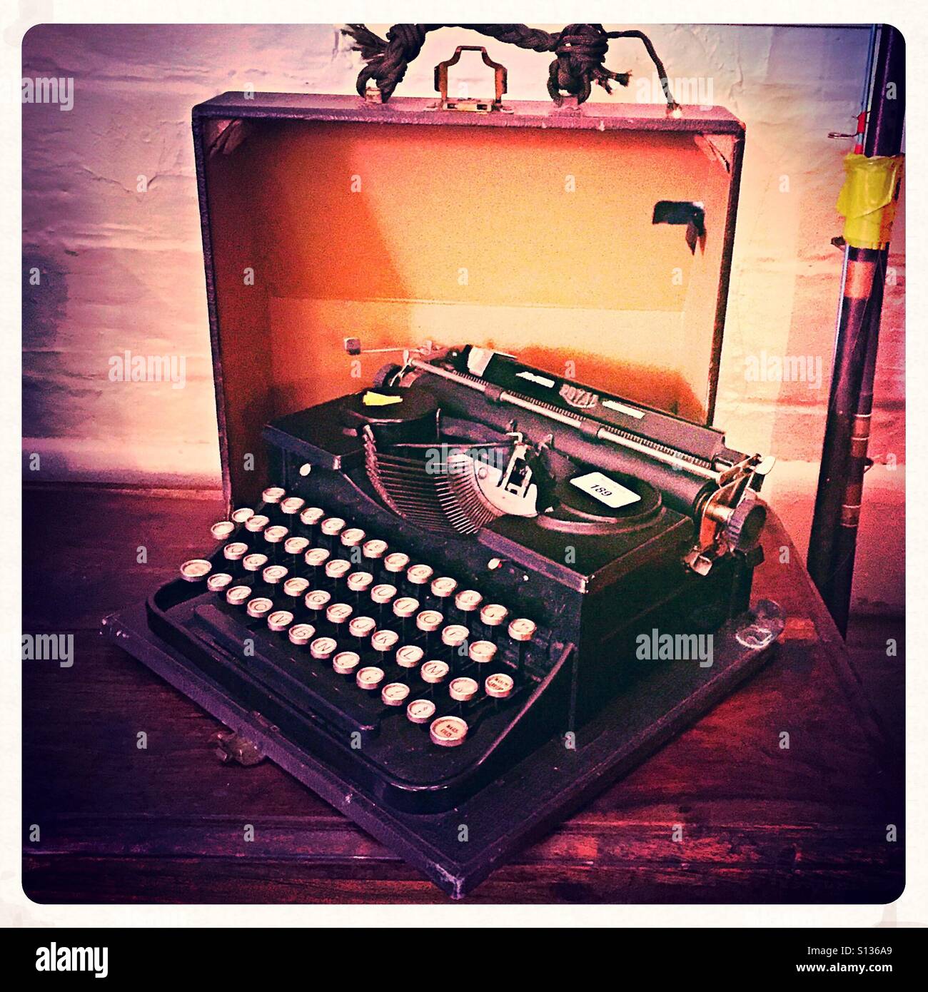 French typewriter hi-res stock photography and images - Alamy