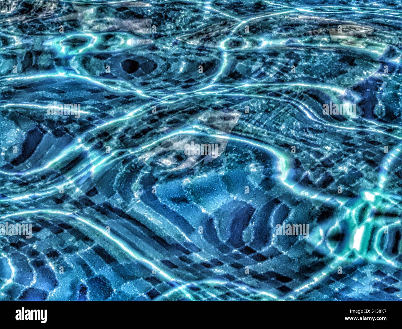 Light refraction in Swimming pool Stock Photo - Alamy