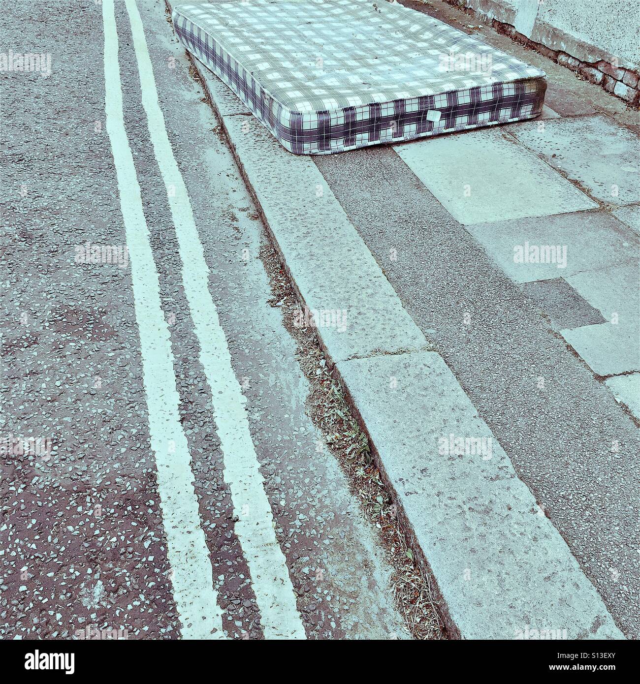 Dumped Mattress High Resolution Stock Photography and Images - Alamy