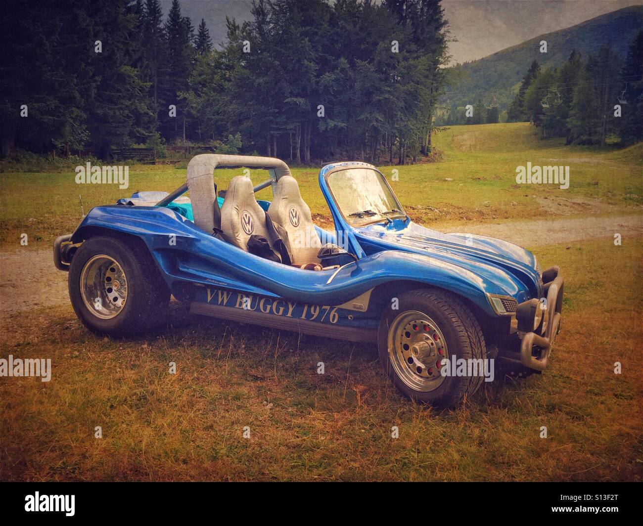 Volkswagen classic car - Buggy 1976 Stock Photo - Alamy