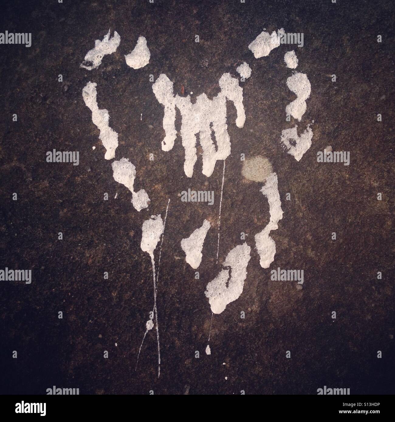 Heart bleeding hi-res stock photography and images - Alamy