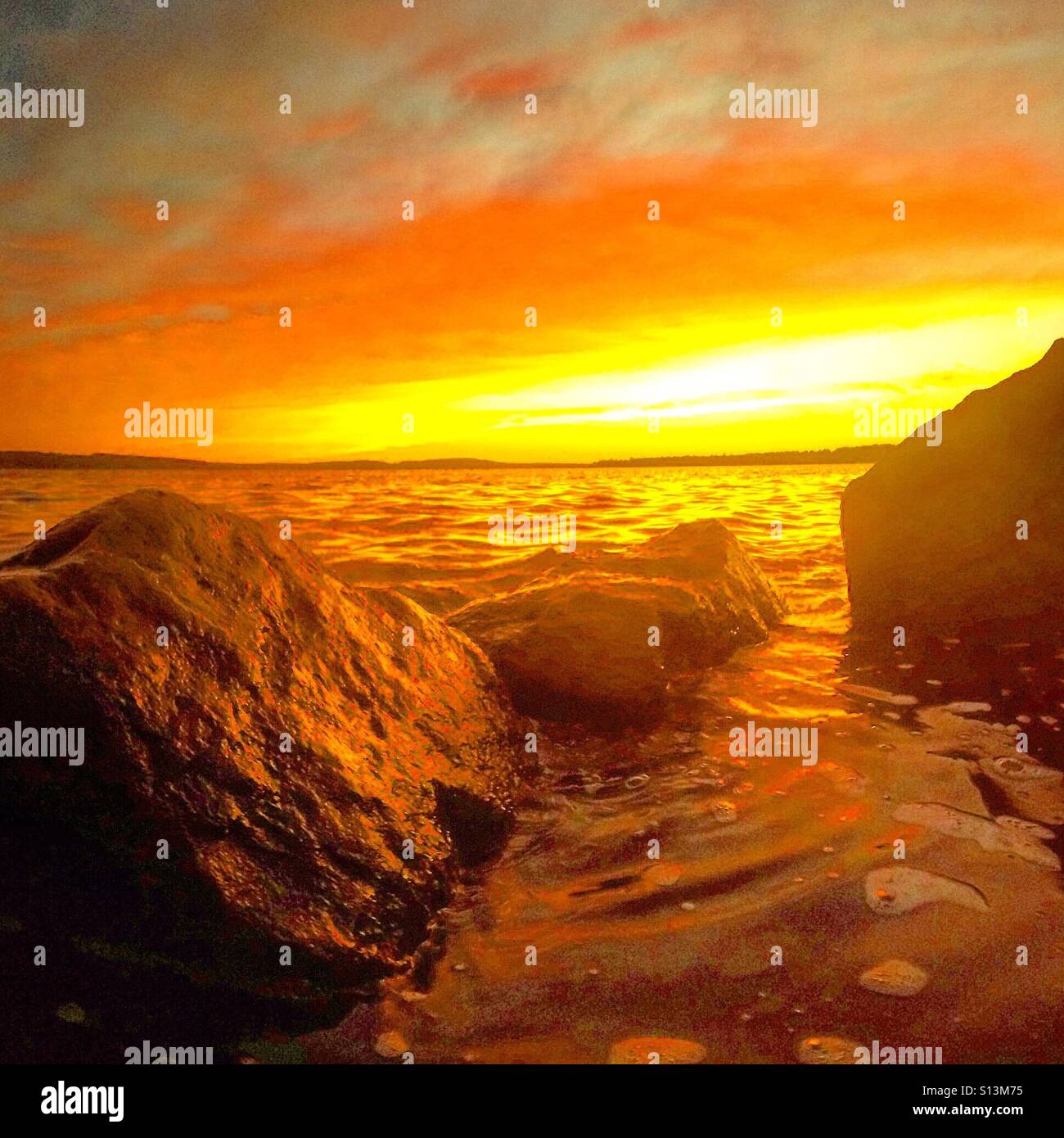 Sky on fire sunset hi-res stock photography and images - Alamy