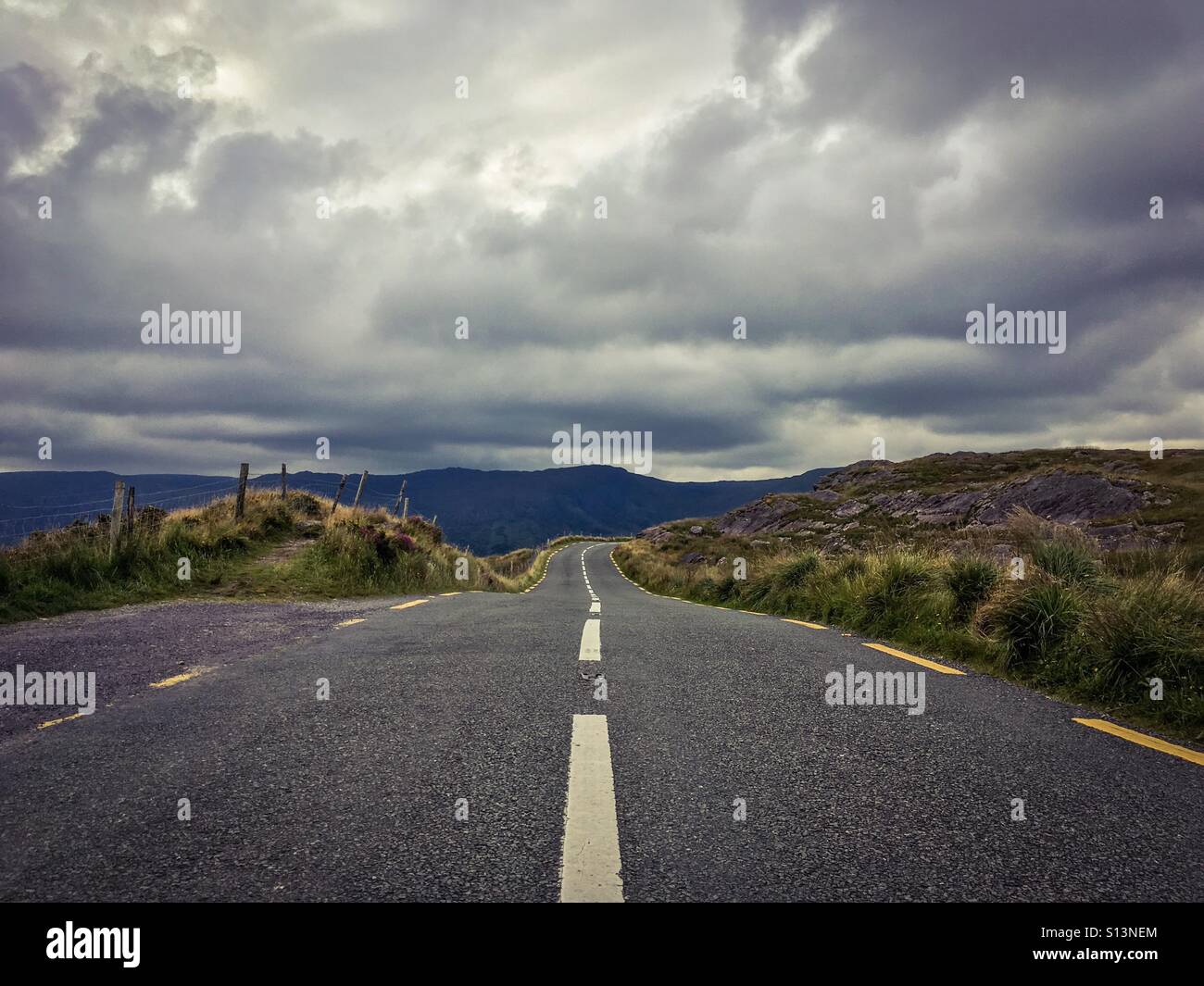 Ring of beara ireland hi-res stock photography and images - Alamy