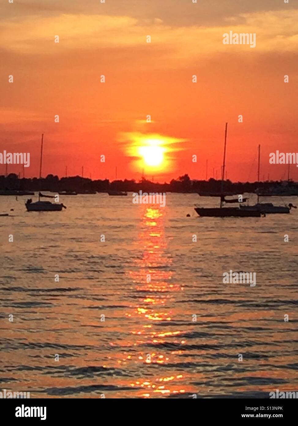 Melting sun sunset hi-res stock photography and images - Alamy