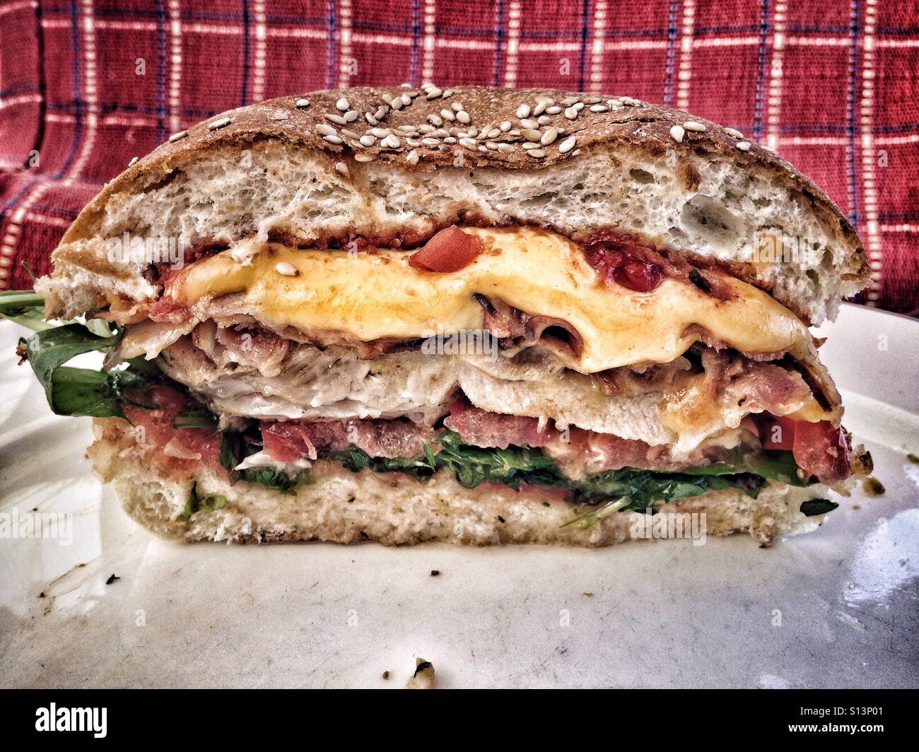 Cheeseburger plate hi-res stock photography and images - Alamy