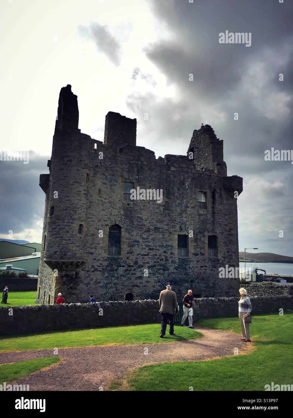 Scalloway castle in the Shetland islands Stock Photo - Alamy