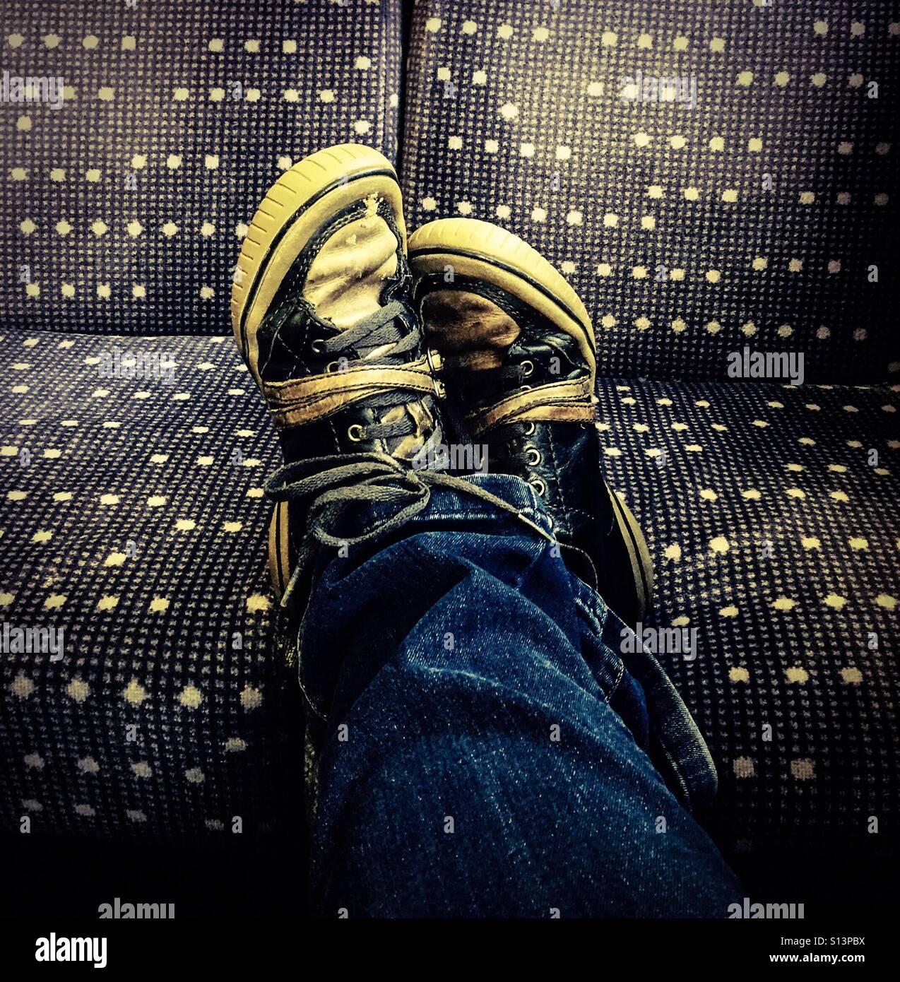 Feet on seats hi-res stock photography and images - Alamy