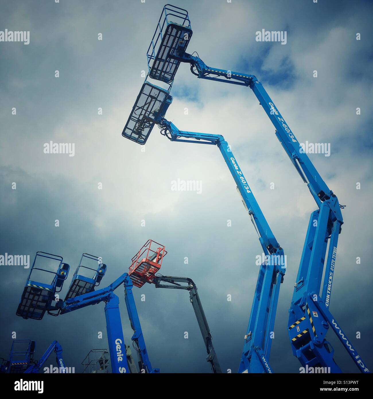 High elevated cherry picker hi-res stock photography and images - Alamy