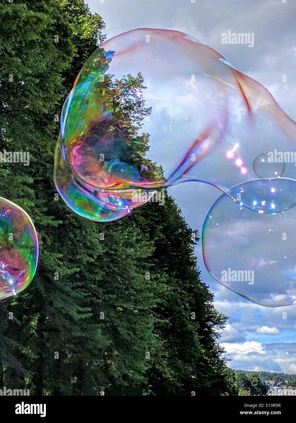 Very big bubbles hi-res stock photography and images - Alamy