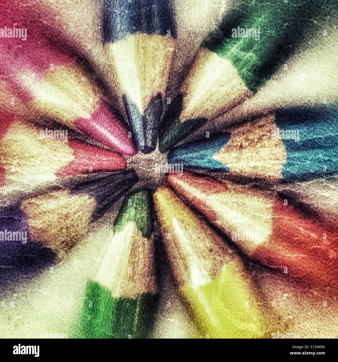 Coloured colour circle crayon hi-res stock photography and images - Alamy
