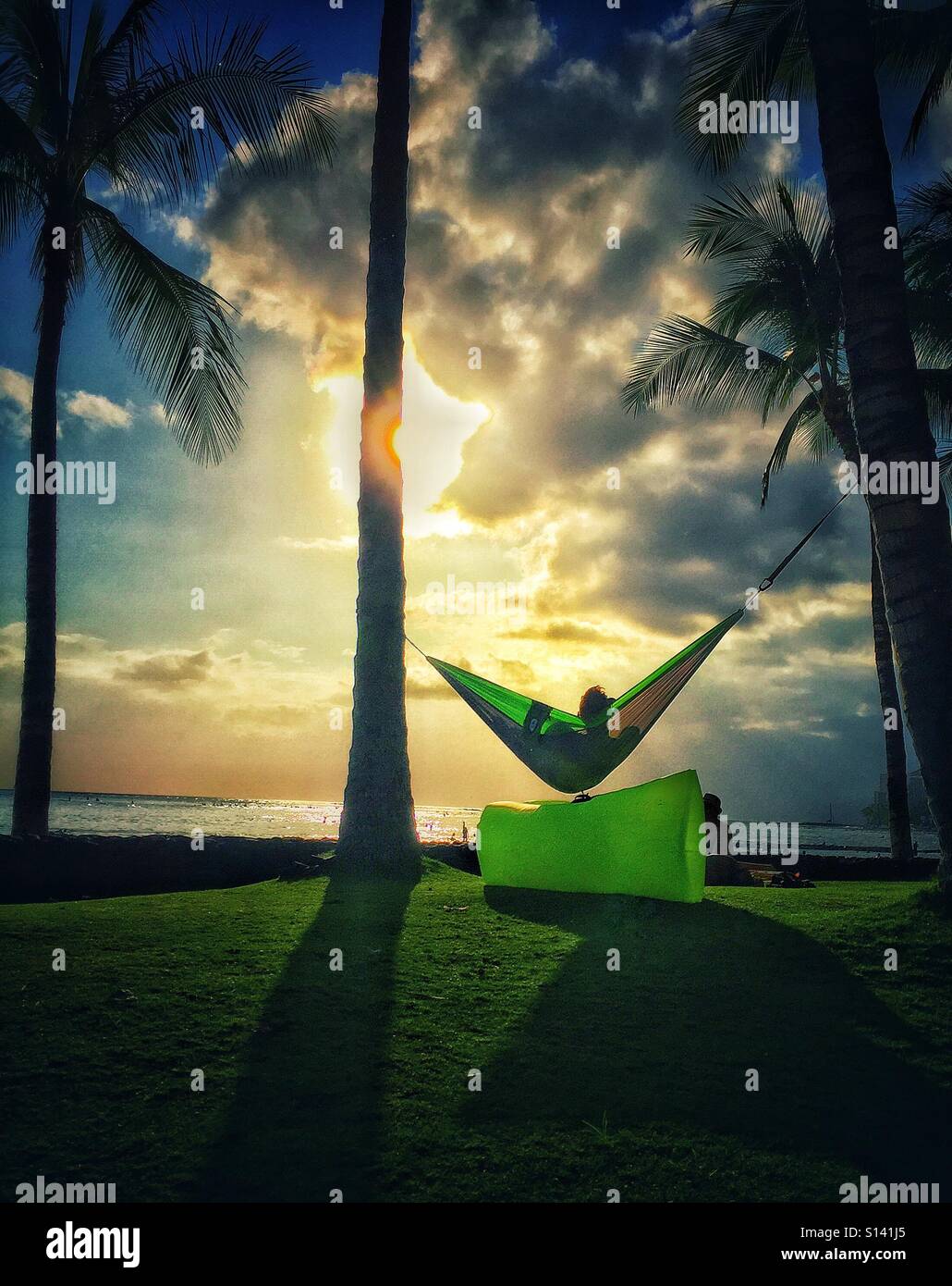 Hammock sunset hi-res stock photography and images - Alamy