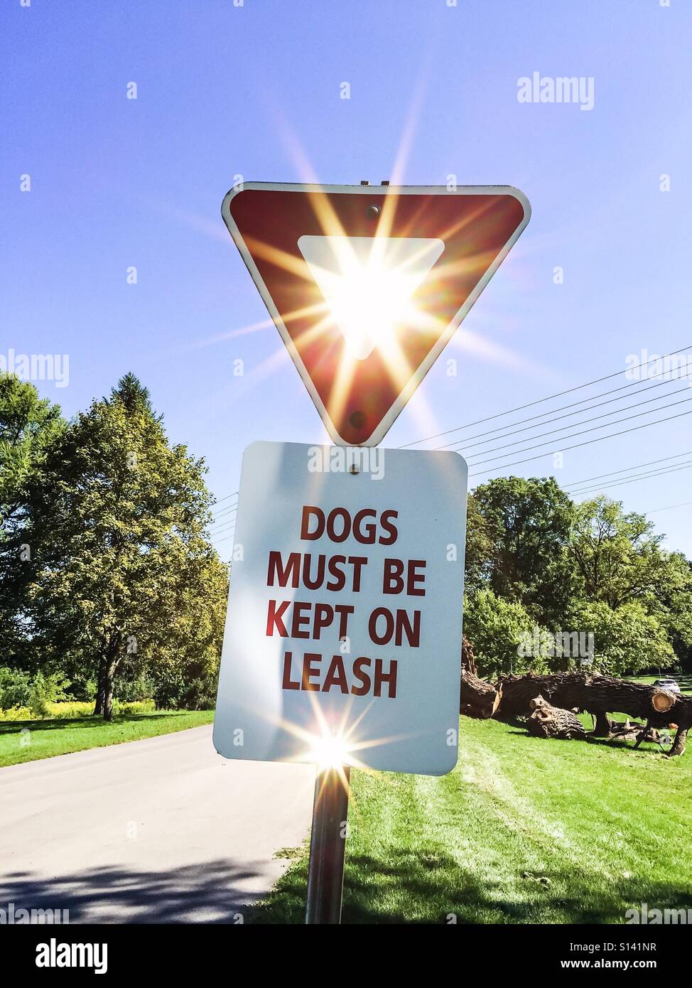 Bylaw sign hi-res stock photography and images - Alamy