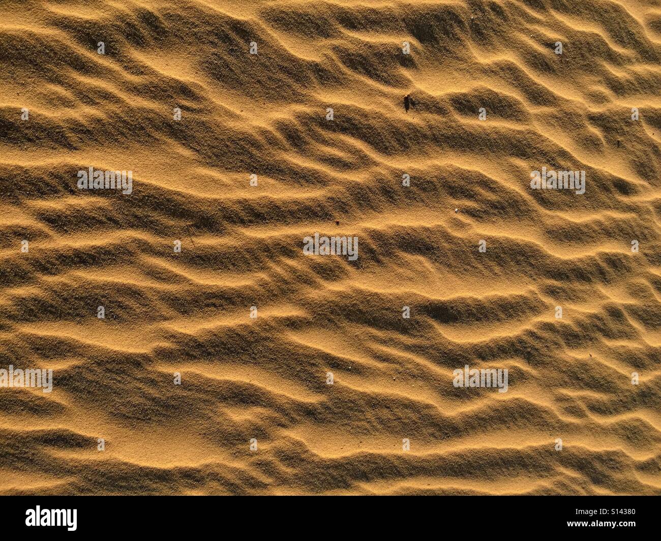 Wind patterns hi-res stock photography and images - Alamy