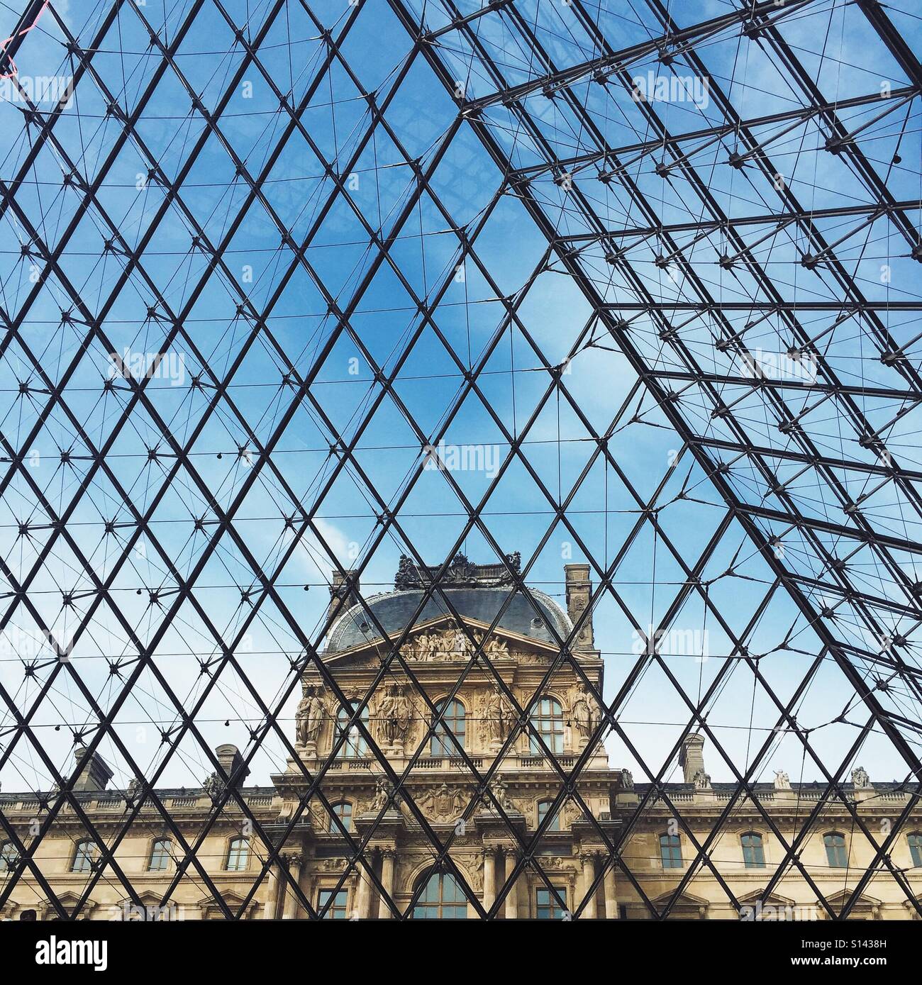 The louvre entrance hi-res stock photography and images - Alamy