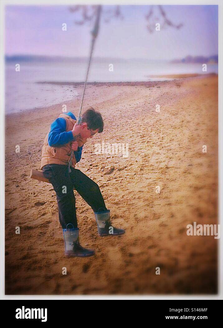 River bank rope swing hi-res stock photography and images - Alamy