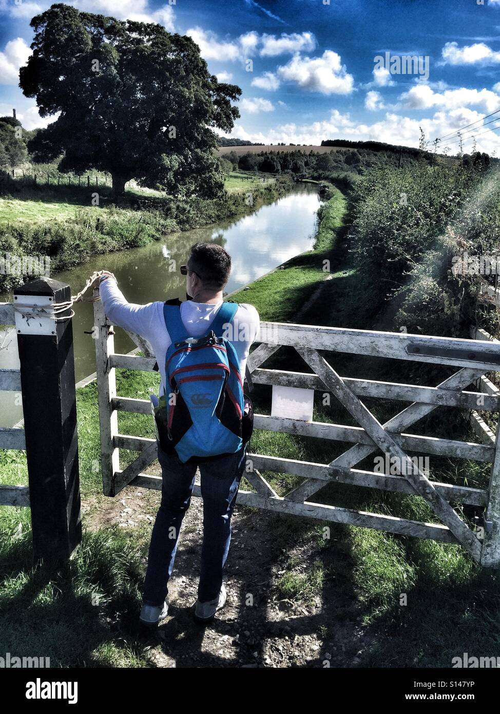 Opening gate hi-res stock photography and images - Alamy