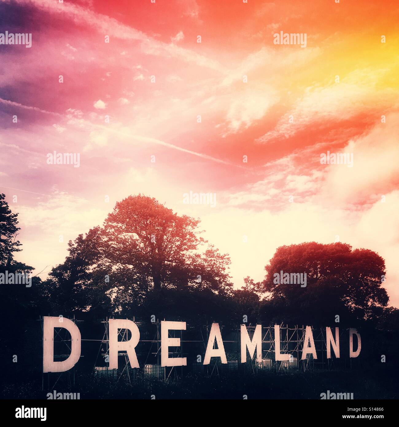 Dreamland Sign Stock Photos & Dreamland Sign Stock Images - Alamy