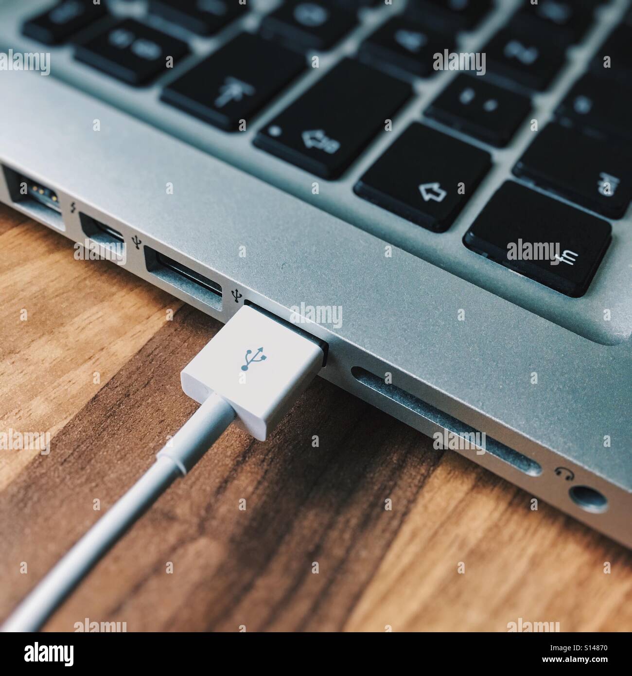 Usb charging port hi-res stock photography and images - Alamy