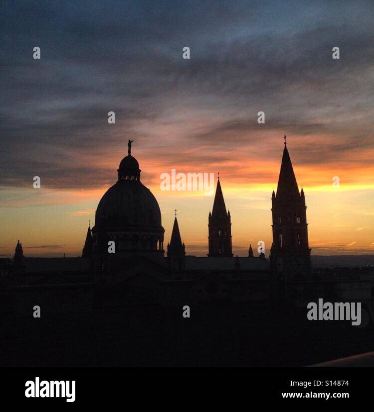 At sunset in blue colours hi-res stock photography and images - Alamy