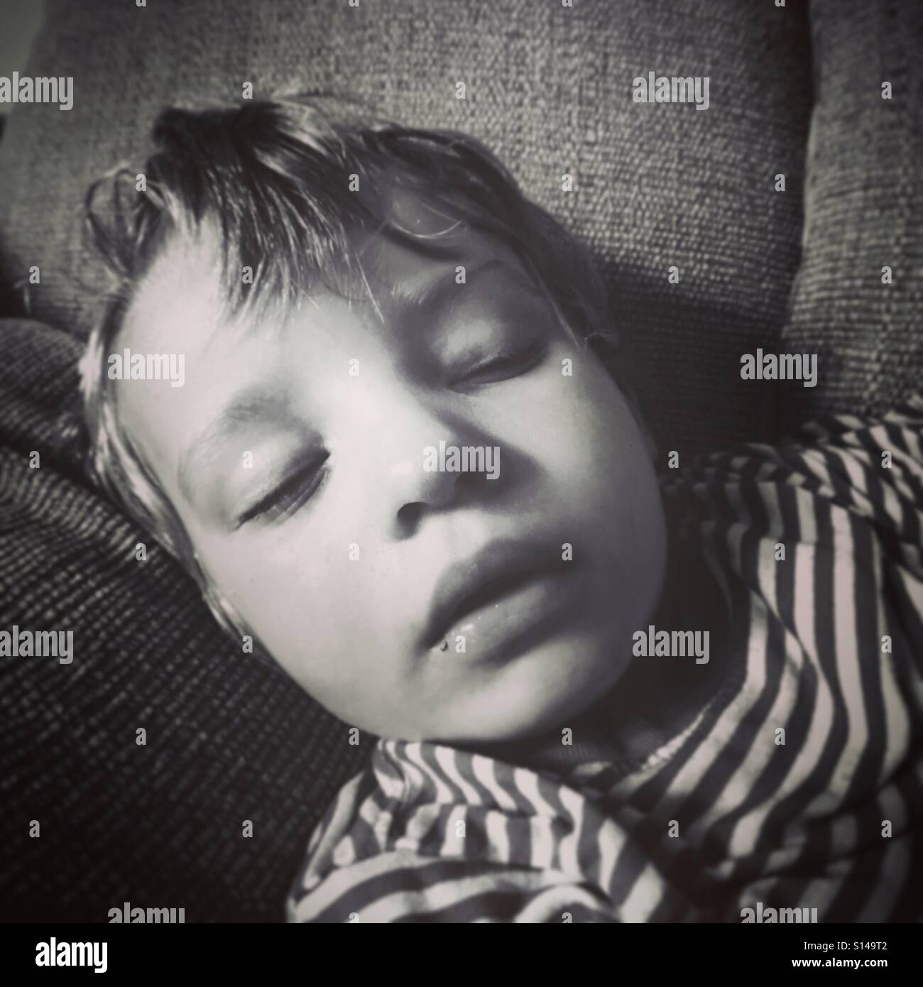 Kids nap hi-res stock photography and images - Alamy