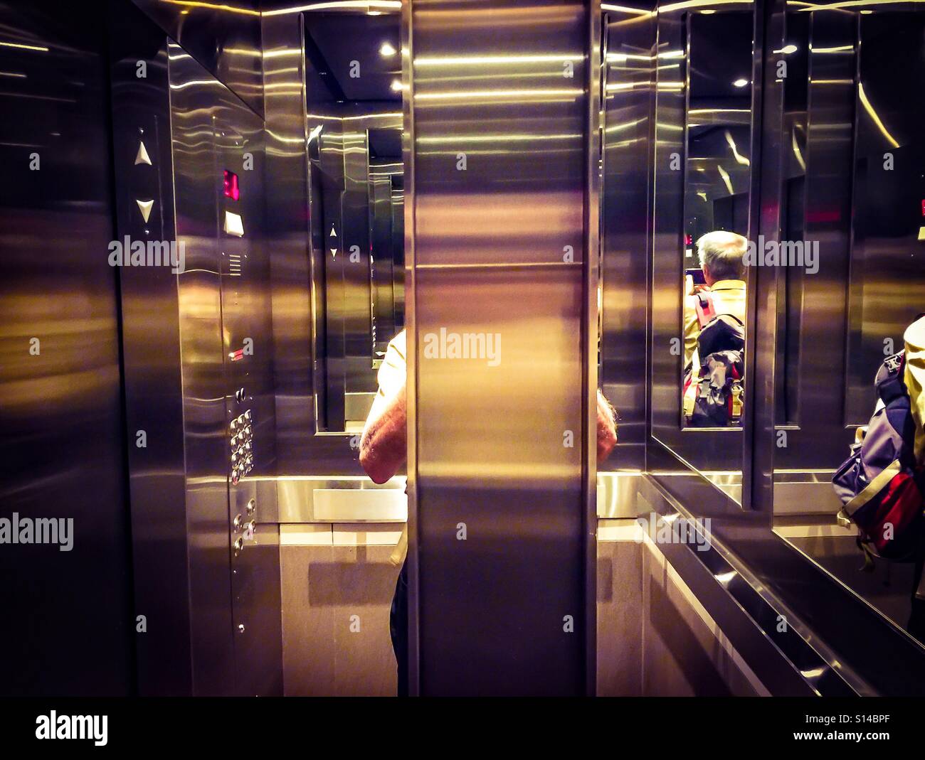 Space mirrors hi-res stock photography and images - Alamy