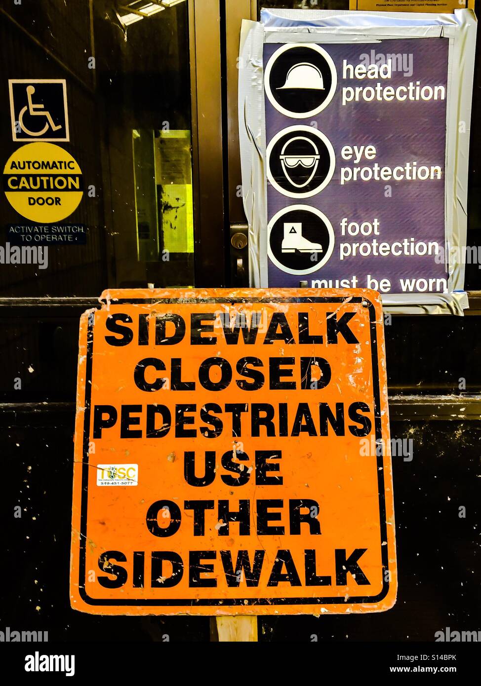 Construction instruction hi-res stock photography and images - Alamy