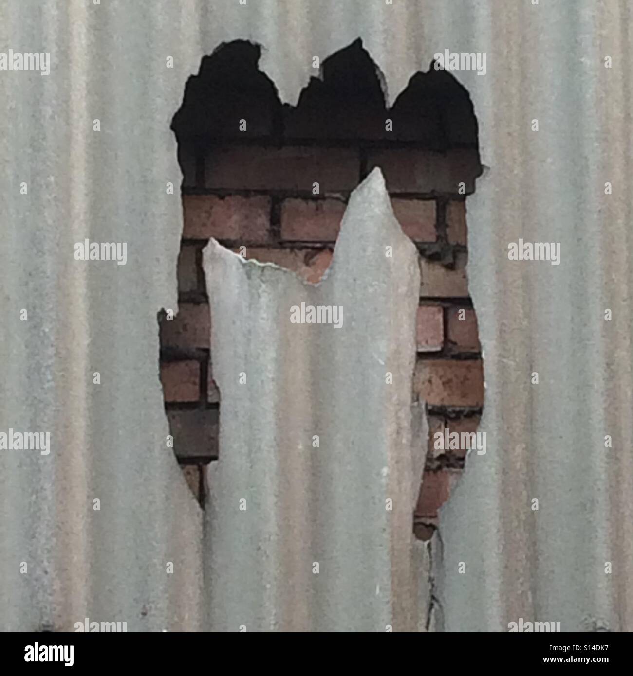 Urban back street hi-res stock photography and images - Alamy