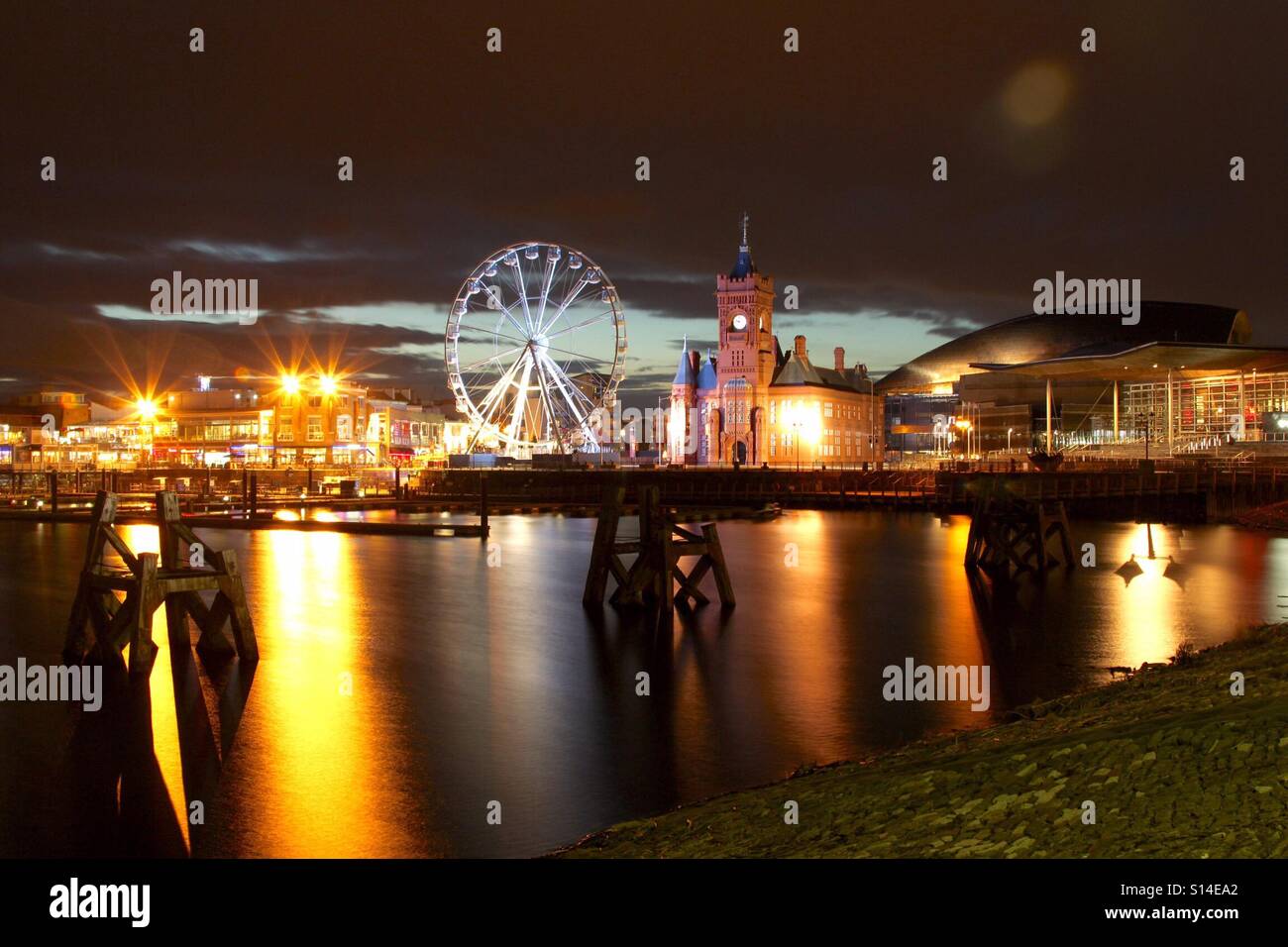 Cardiff bay at night Stock Photo - Alamy