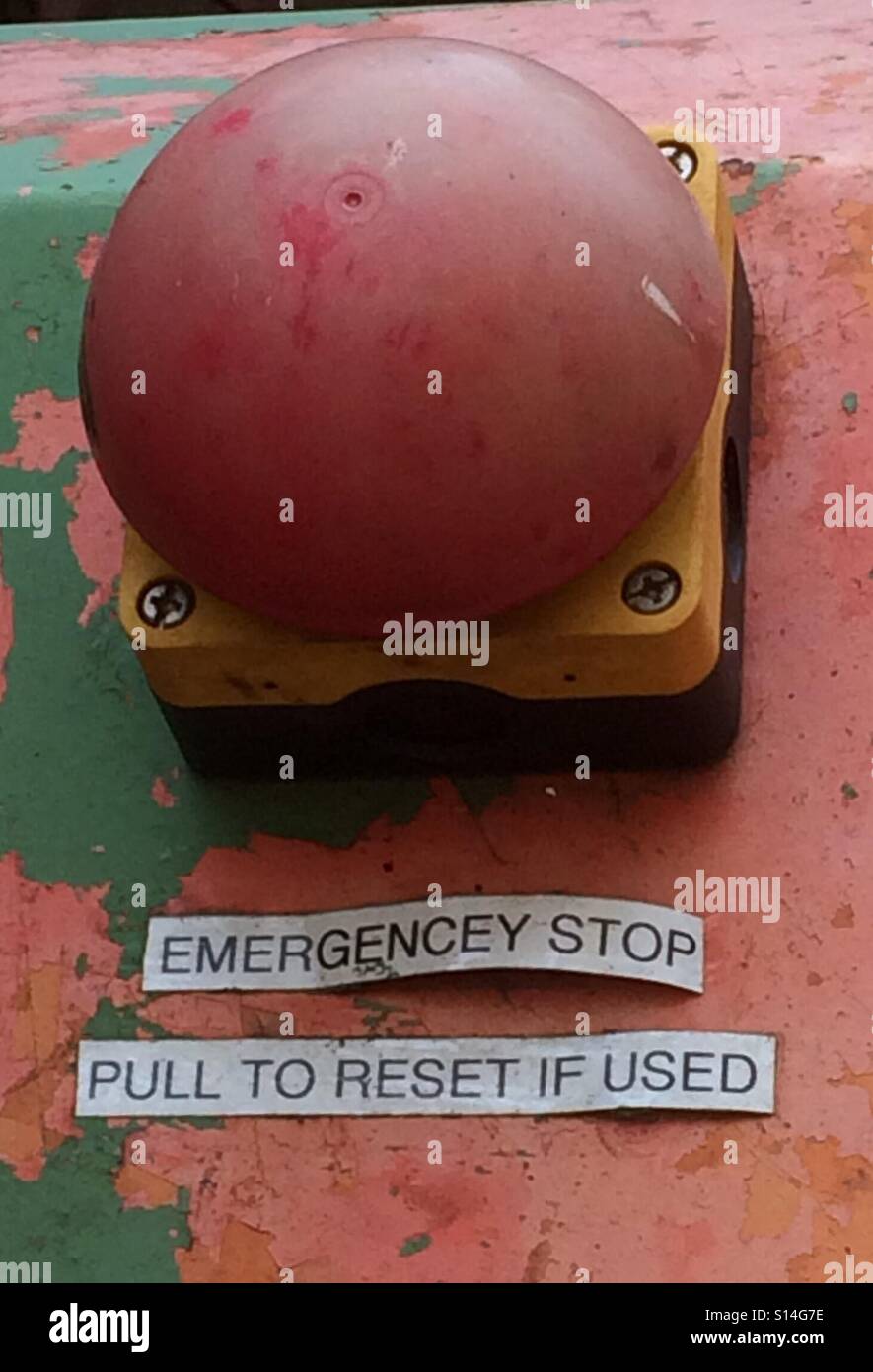 Big red emergency stop button hi-res stock photography and images - Alamy