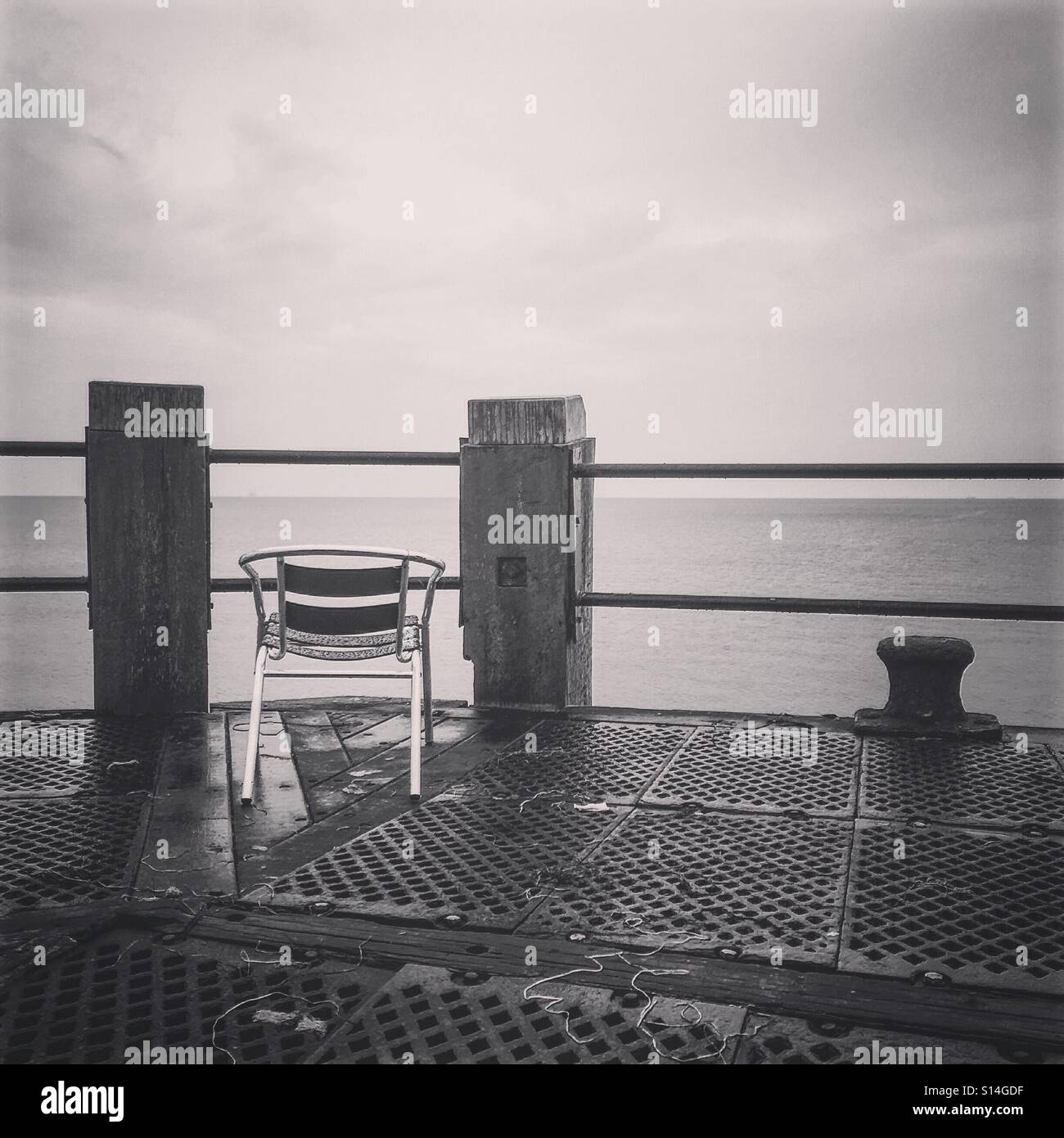 Calm sit hi-res stock photography and images - Alamy