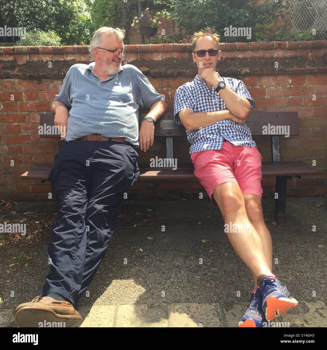 Old friends hi-res stock photography and images - Alamy