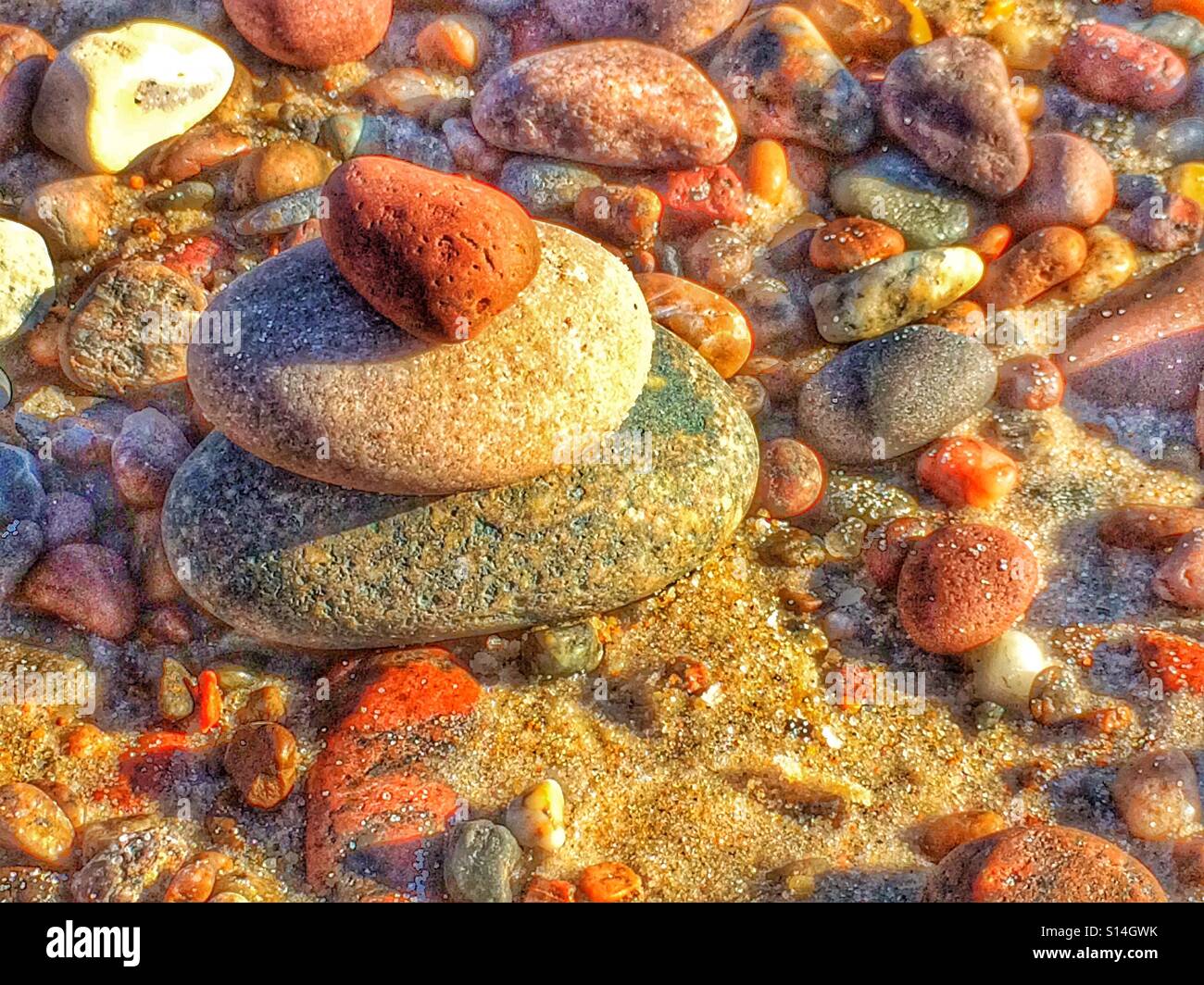 Pebble pyramid hi-res stock photography and images - Alamy