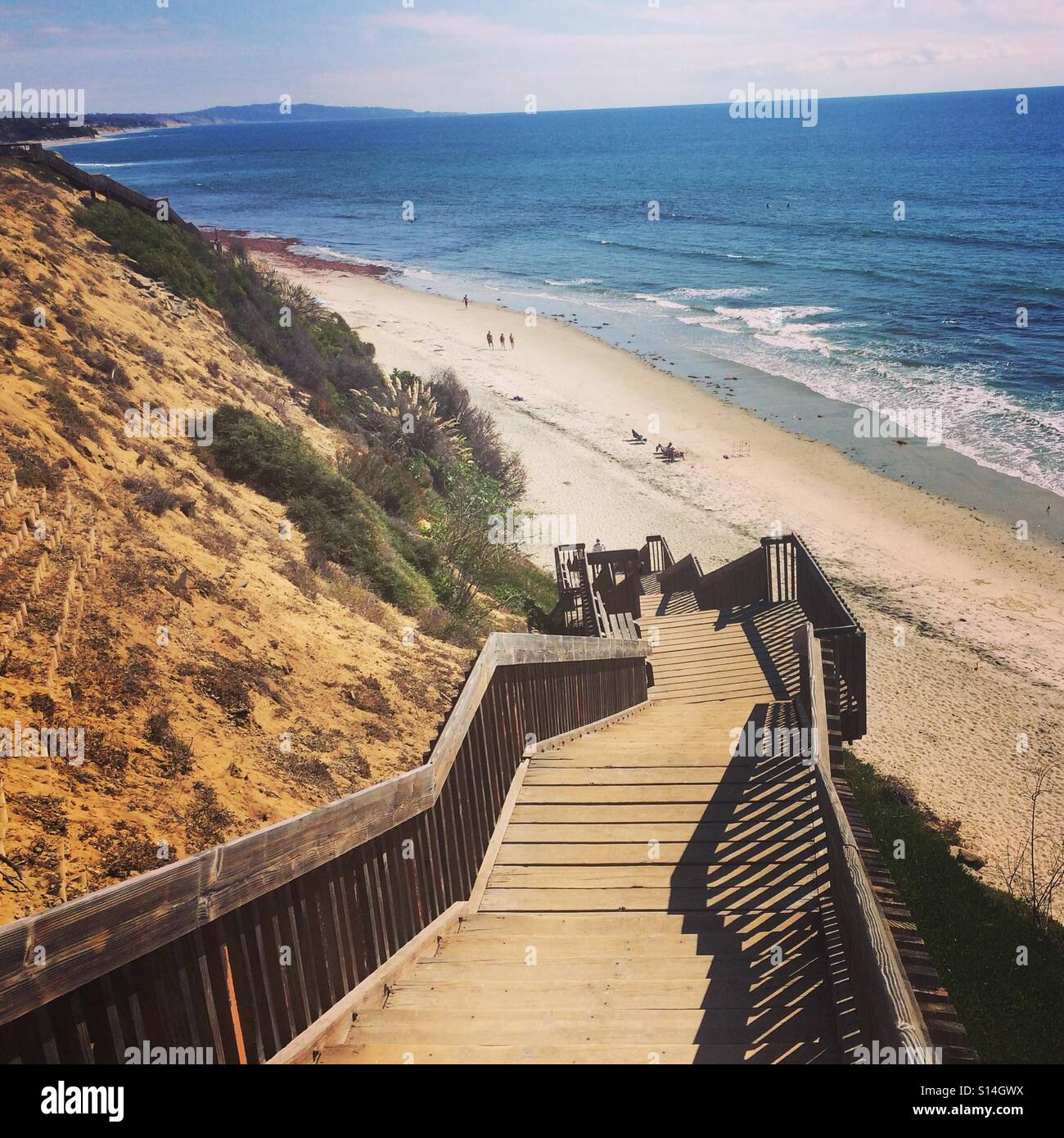 Ocean stairs hi-res stock photography and images - Alamy