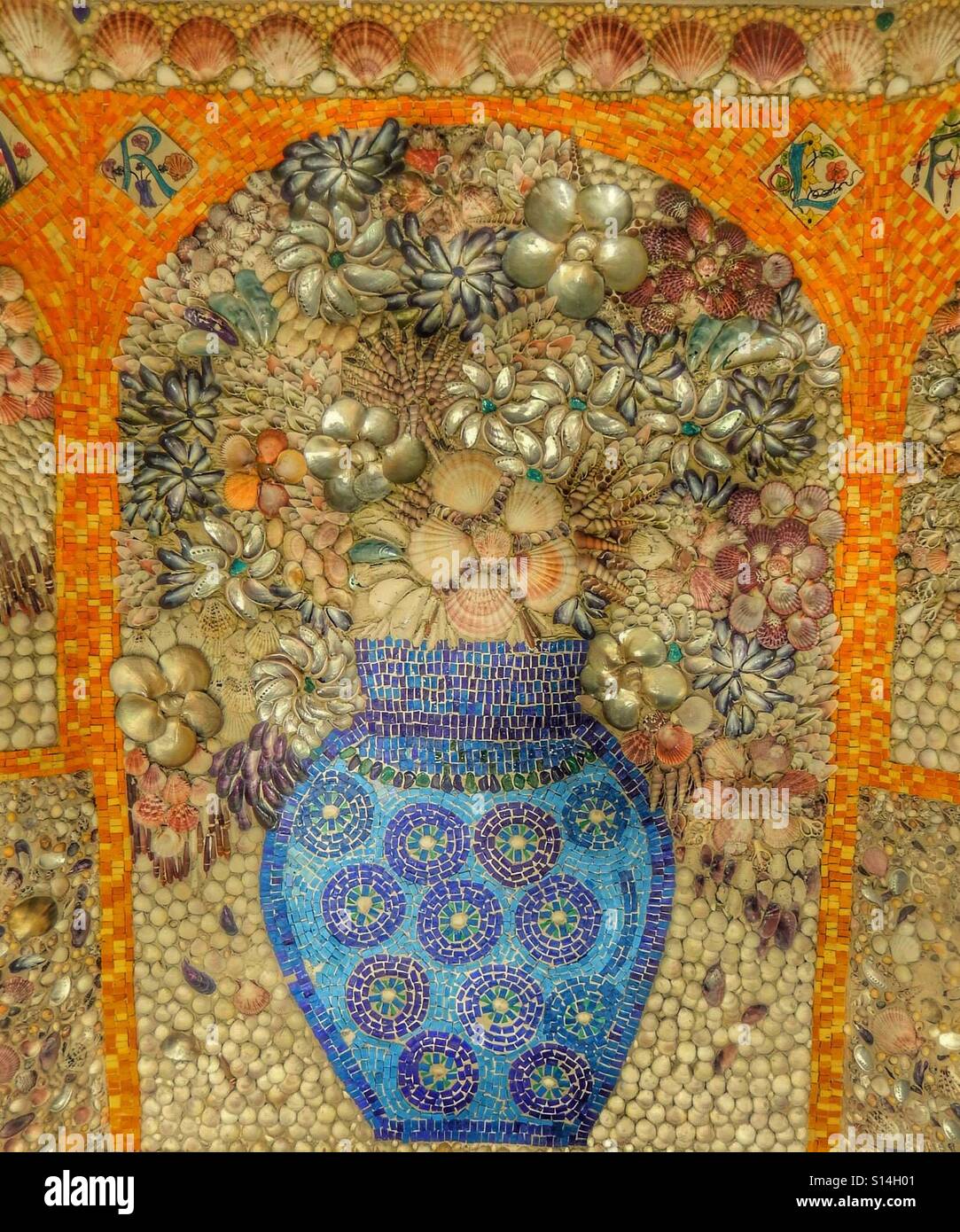 Tresco gardens shell hi-res stock photography and images - Alamy