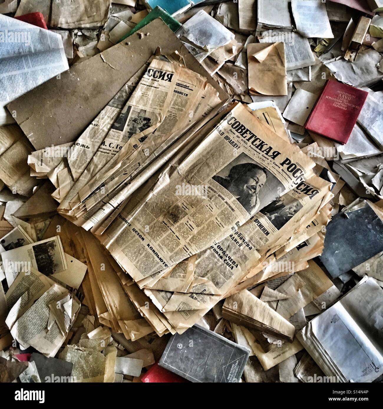 Abandoned Newspaper High Resolution Stock Photography and Images - Alamy