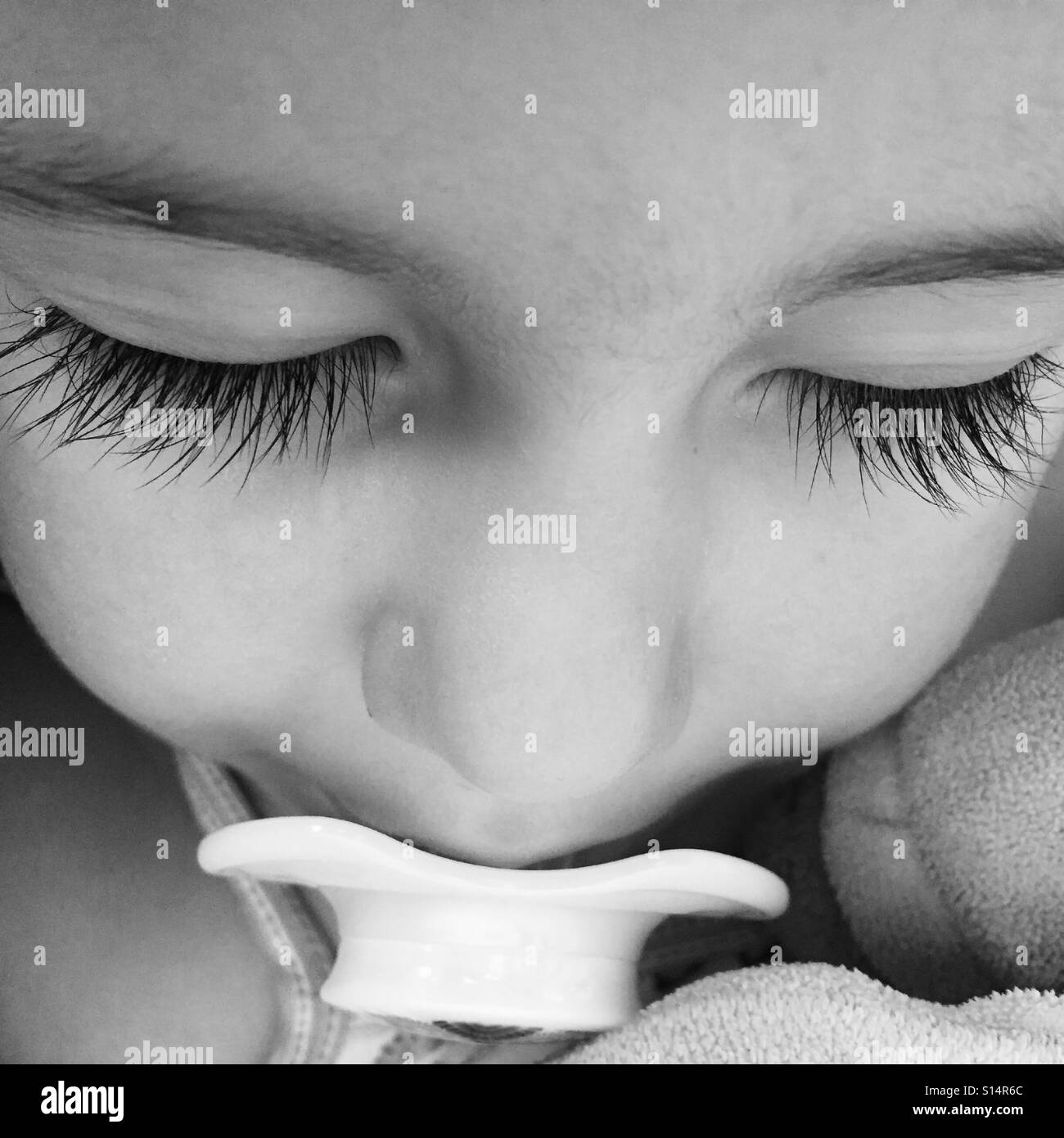 Small girl with beautiful eyelashes sleeping close up Stock Photo - Alamy