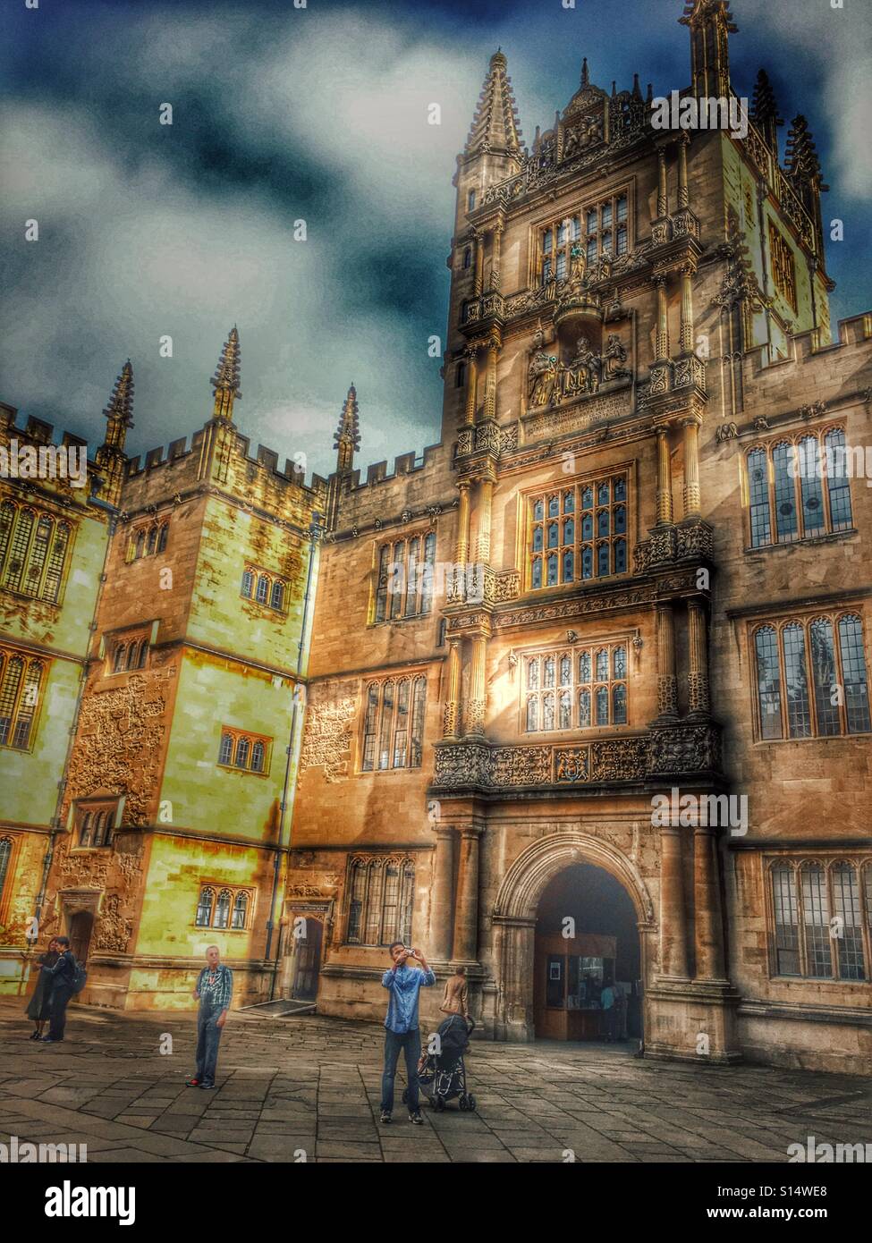 Old Schools Quadrangle Stock Photos & Old Schools Quadrangle Stock ...