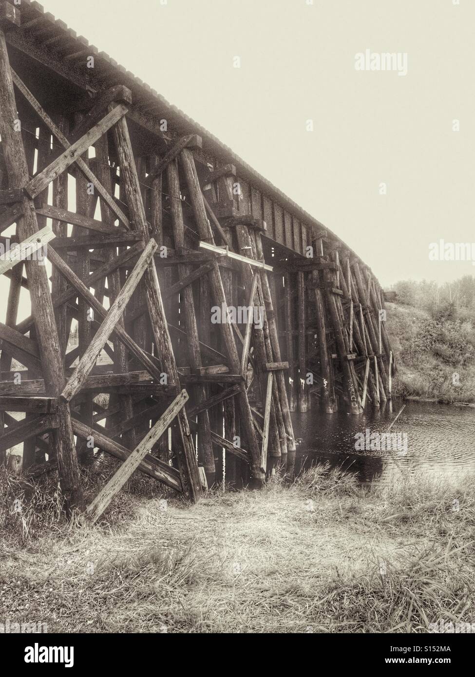 Wooden trestle hi-res stock photography and images - Alamy