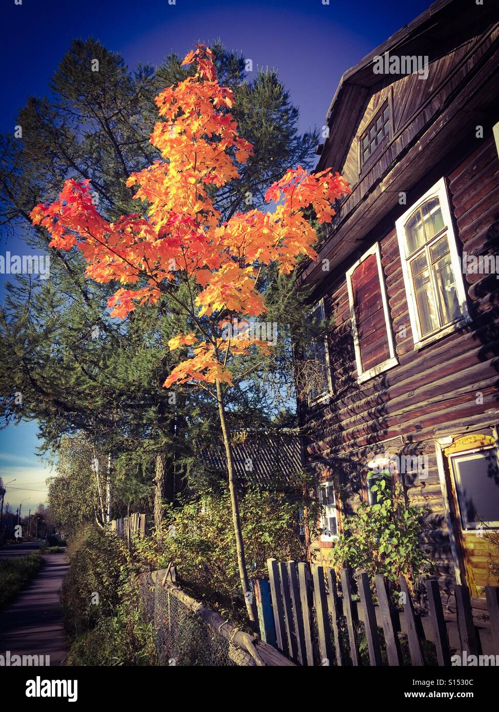 The old house in fall Stock Photo - Alamy
