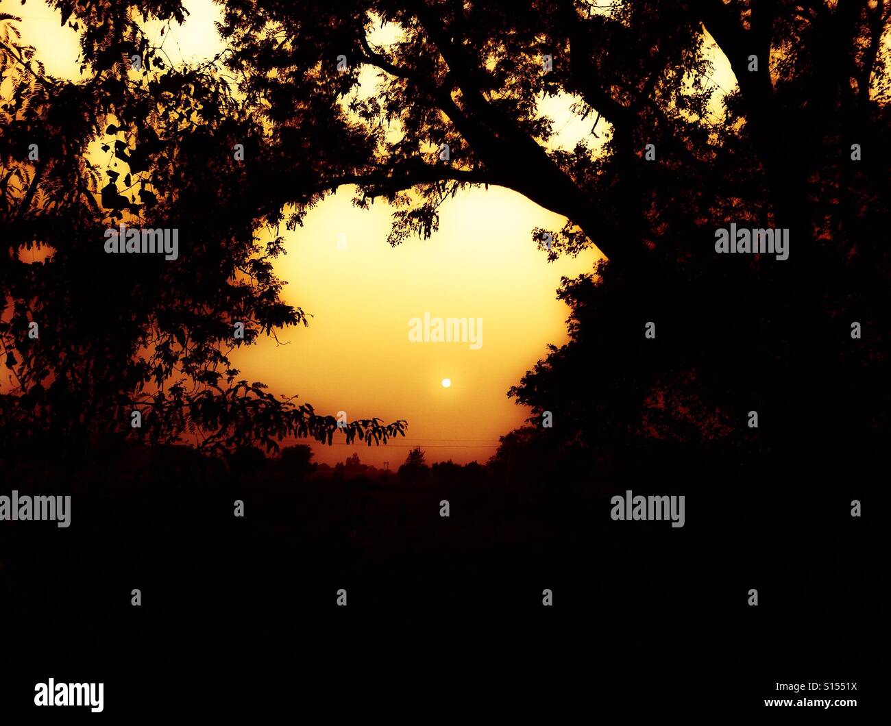 Beautiful sunset view hi-res stock photography and images - Alamy
