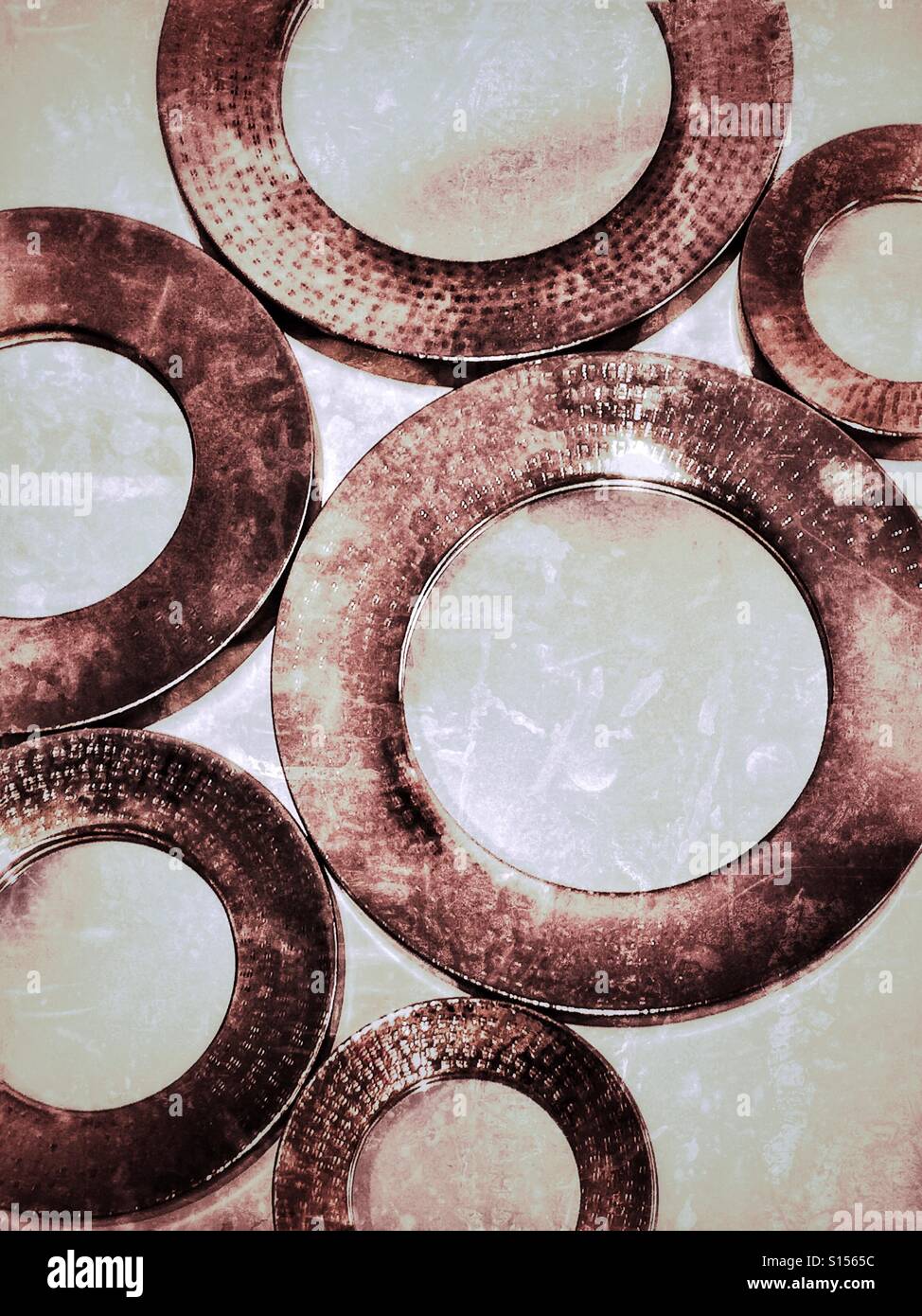 Mirror circles hi-res stock photography and images - Alamy