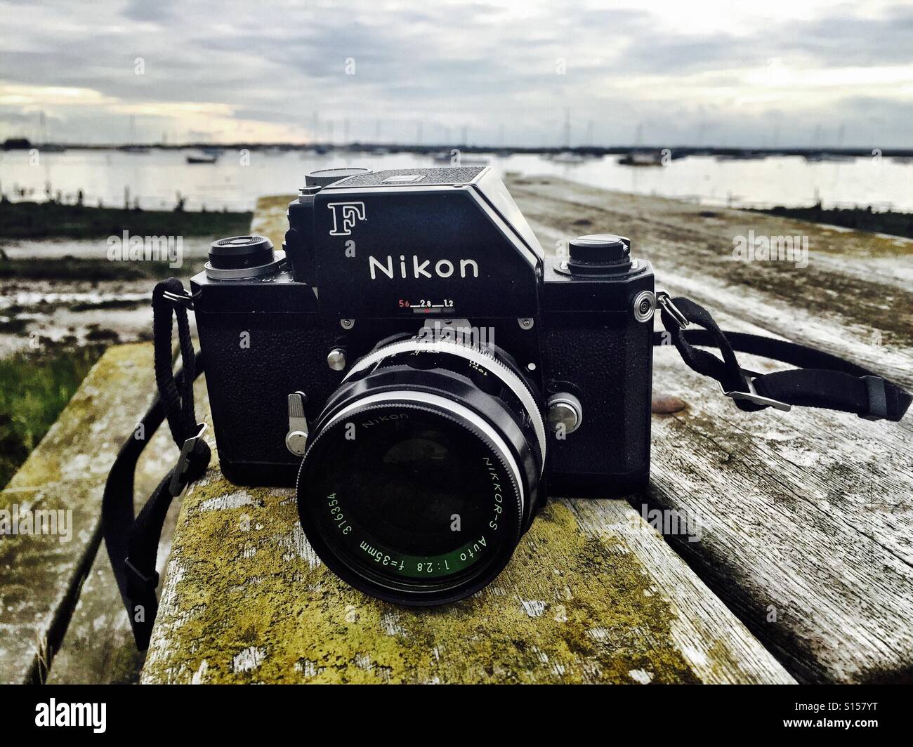 Nikon f photomic hi-res stock photography and images - Alamy